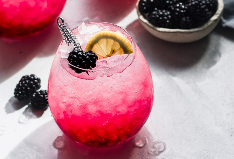 Blackberry Bramble Cocktail - Oregon Raspberries & Blackberries